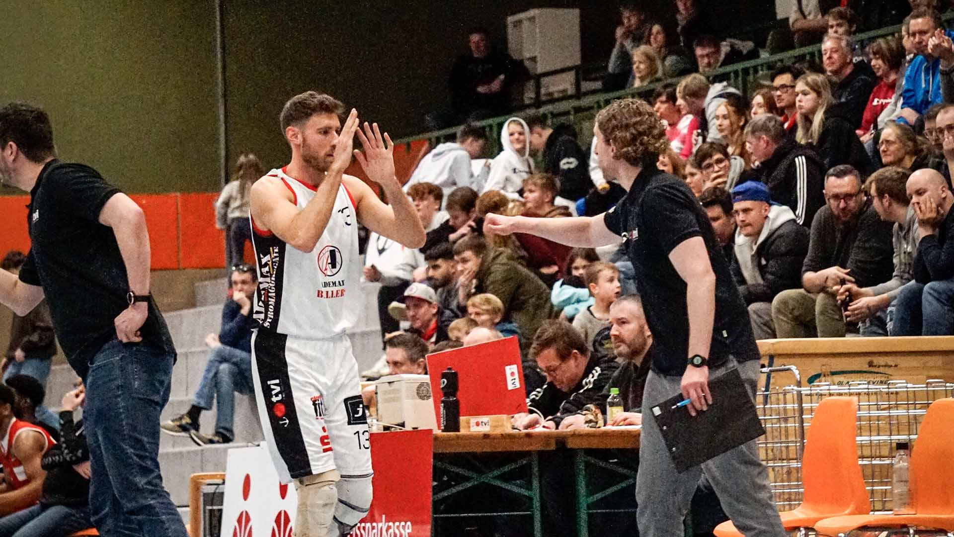 Ohne Druck nach Leverkusen | TVI Basketball